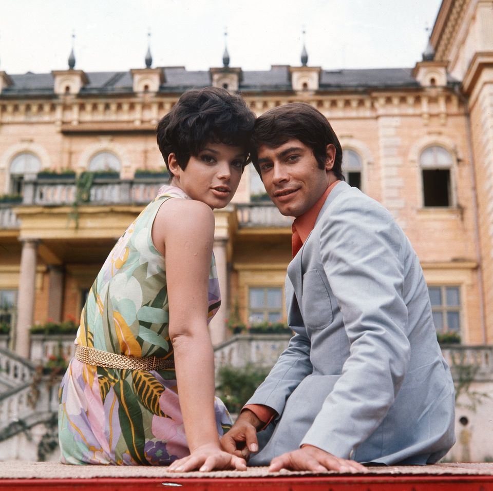 Zum 80. Geburtstag von Uschi Glas: Ihr Leben in Bildern | GALA.de