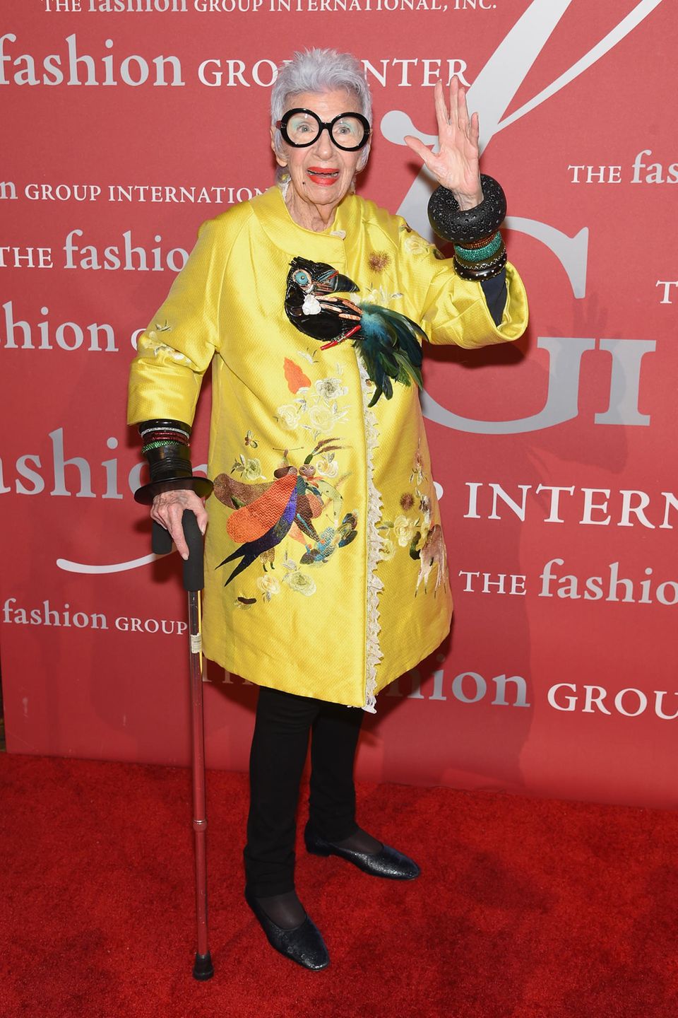 Iris Apfel: Die ikonischen Looks der Influencerin bleiben in Erinnerung ...