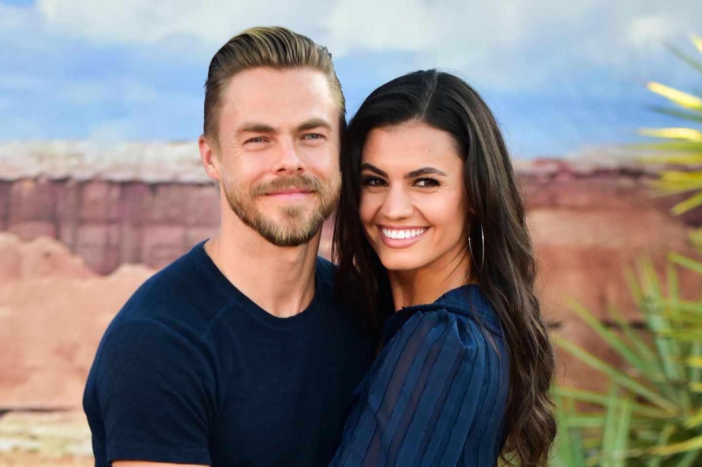 Derek Hough + Hayley Erbert: Erster Auftritt nach Hayleys Schädel-OPs ...