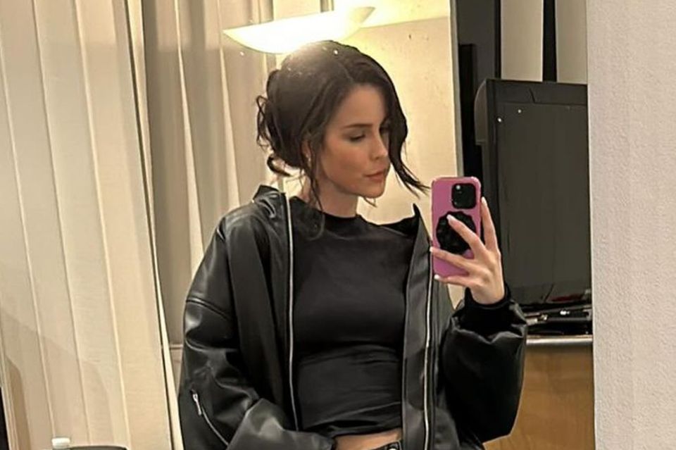 Lena Meyer-Landrut: OP + Bittere Tränen! So intim zeigt sie sich selten ...