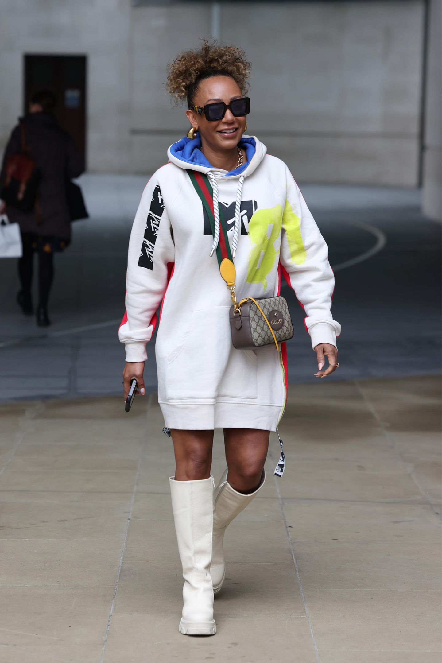 Style-Zoom: Die schönsten Streetstyles der Stars 2024 | GALA.de