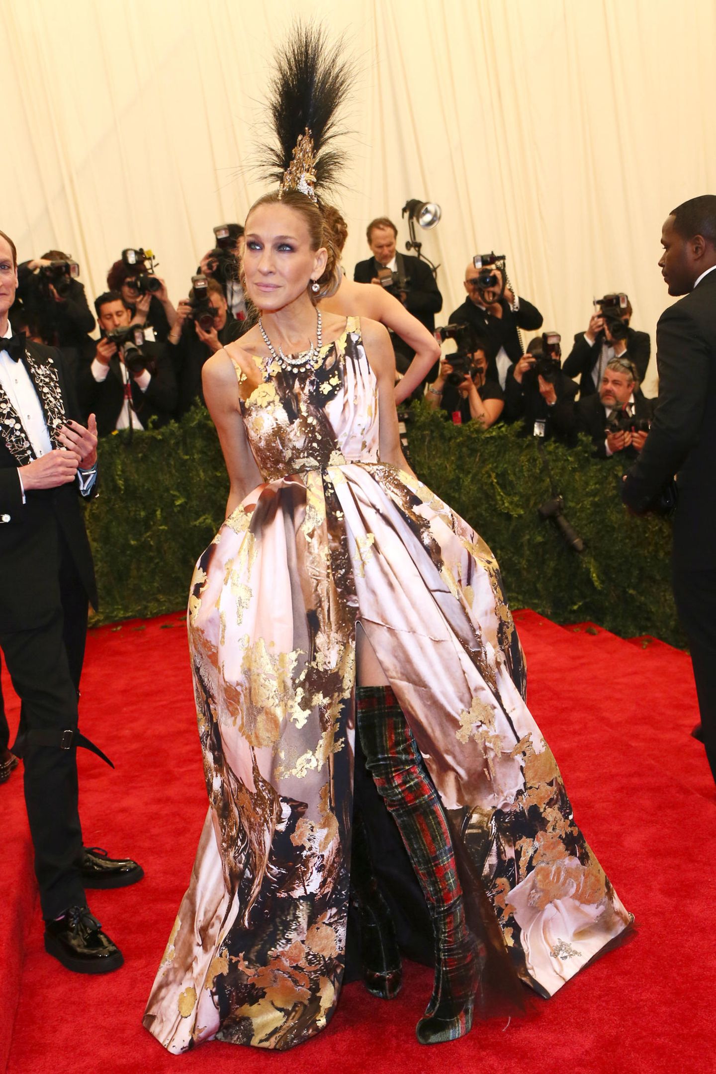 30 ikonische Red-Carpet-Looks der letzten drei Jahrzehnte | GALA.de