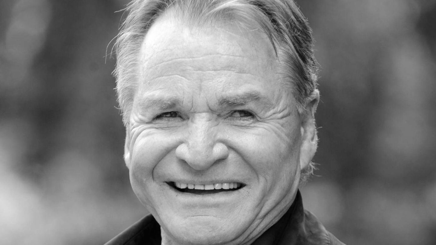 Fritz Wepper: Die TV-Legende ist im Alter von 82 Jahren gestorben | GALA.de