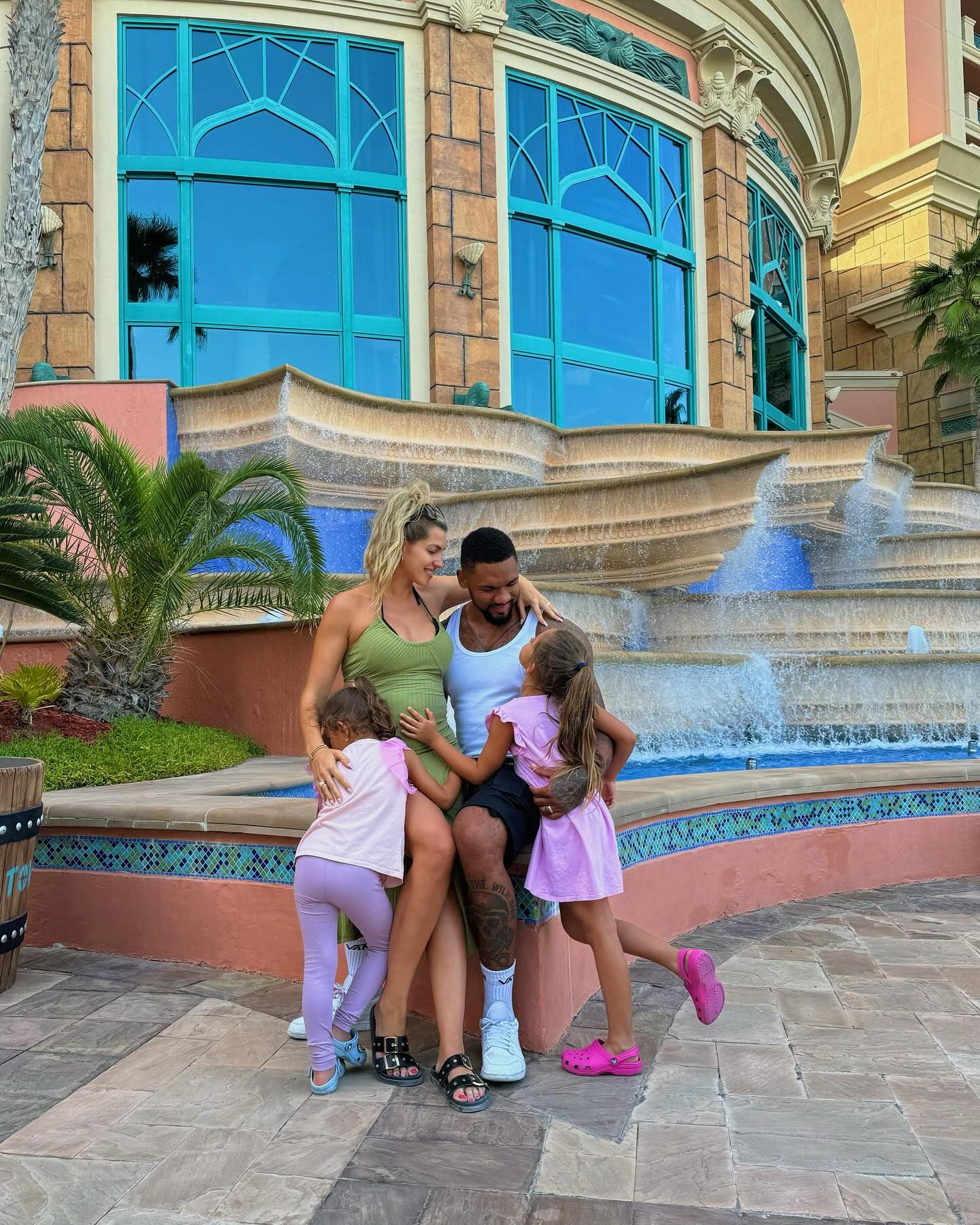 Sarah und Dominic Harrison: Eine schrecklich digitale Familie | GALA.de