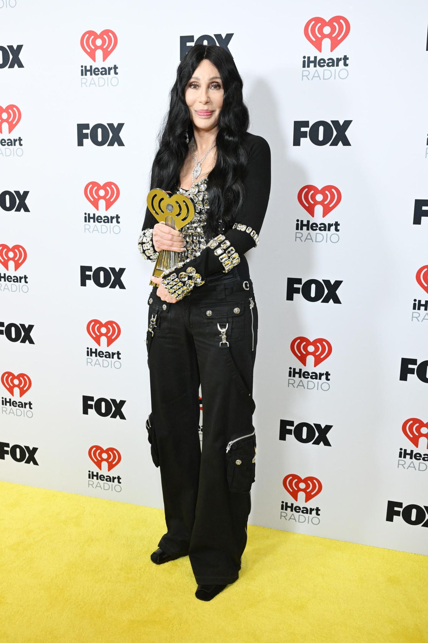 iHeartRadio Music Awards 2024: Die heißesten Looks vom Red Carpet | GALA.de