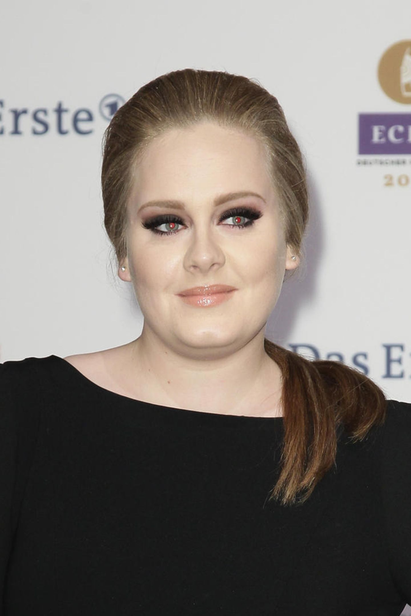 Adele feiert 37. Geburtstag – und sieht heute besser denn je aus | GALA.de