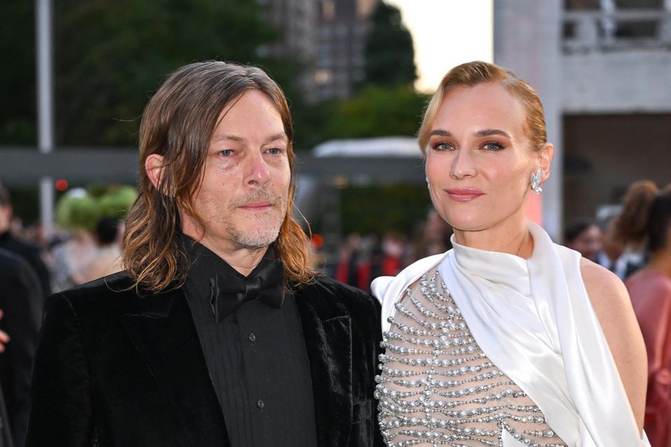 Norman Reedus + Diane Kruger: Familienradtour mit Tochter Nova | GALA.de