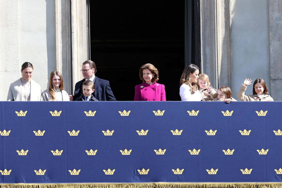 König Carl Gustafs Geburtstag: 3 Dinge, die bei den royalen Parade ...