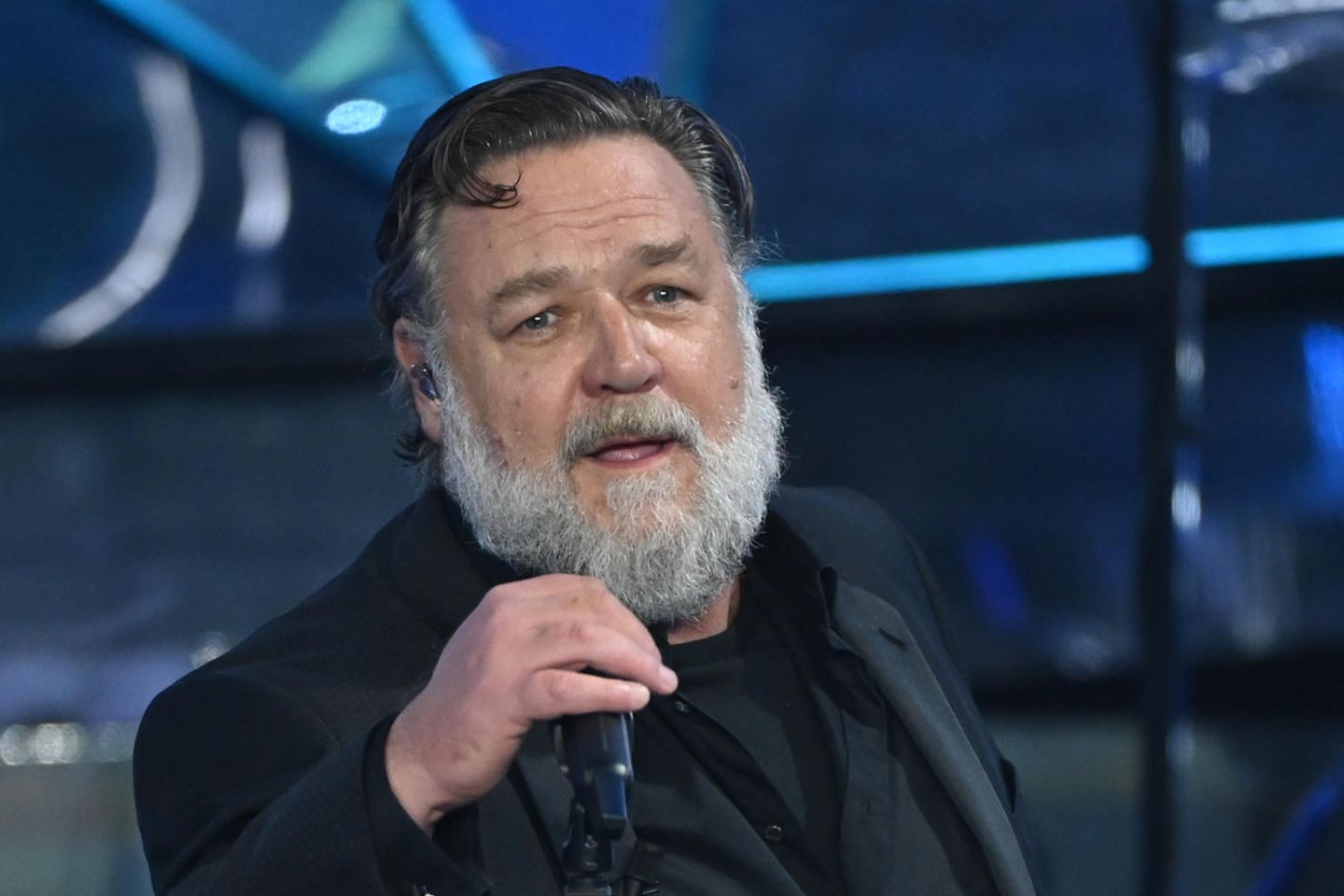 Russell Crowe: Für seine Kinder hat er seine Musikkarriere auf Eis ...