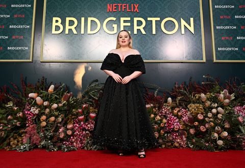 Fashion-Looks: Der Style von Nicola Coughlan | GALA.de