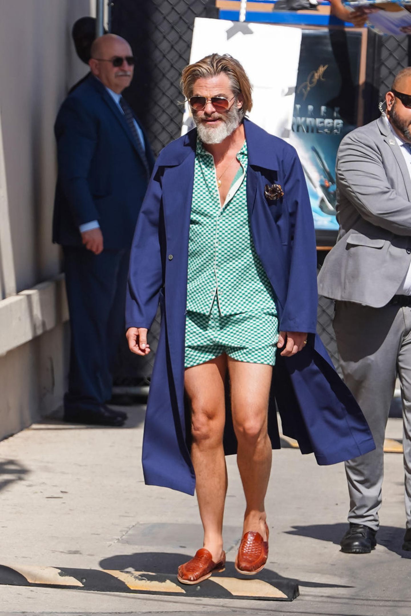 Style-Zoom: Die schönsten Streetstyles der Stars 2024 | GALA.de