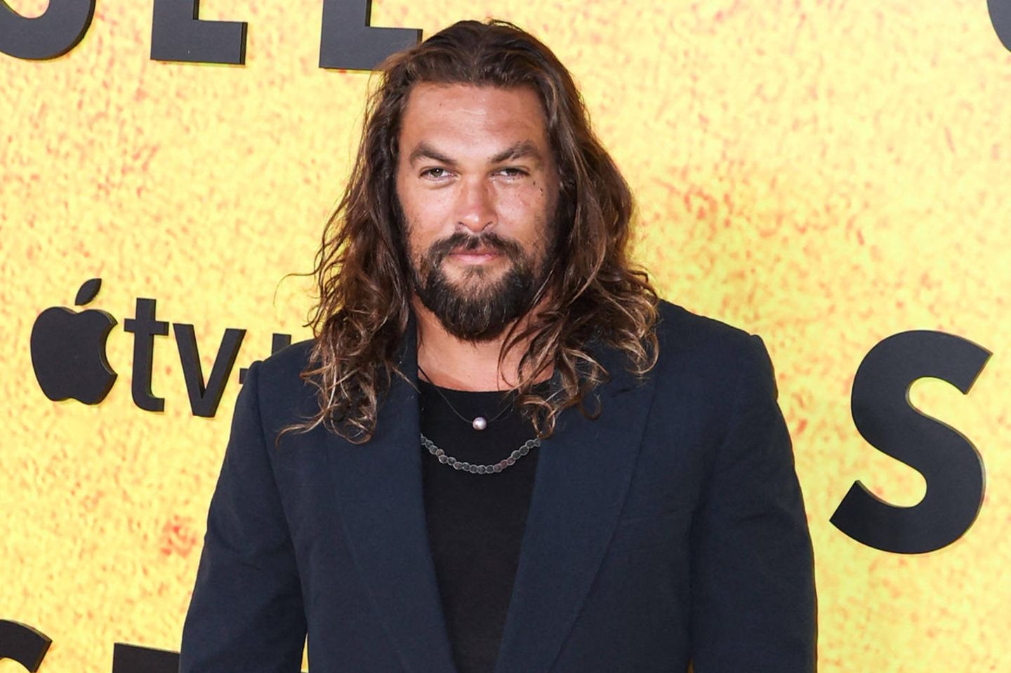 Jason Momoa: Jason Momoa macht neue Liebe offiziell – seine Freundin ...