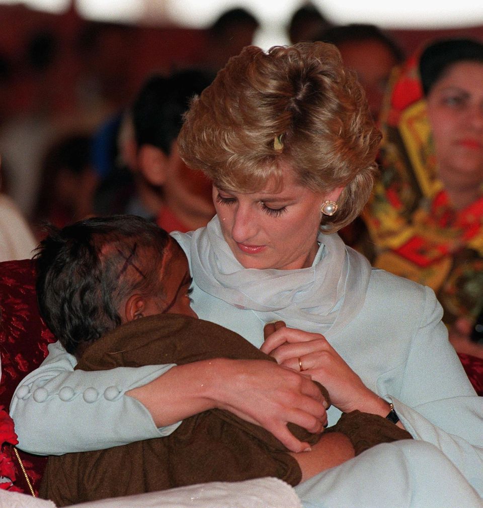 Prinzessin Diana: Royal-Fotograf Anwar Hussein teilt private Erinnerungen | GALA.de