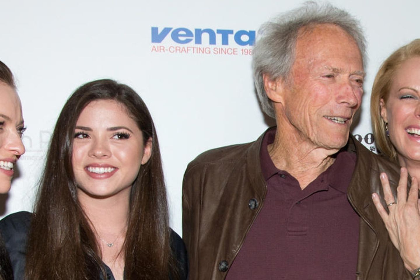 Clint Eastwood: Babyfreude mit 93! Familie des Hollywoodstars ...