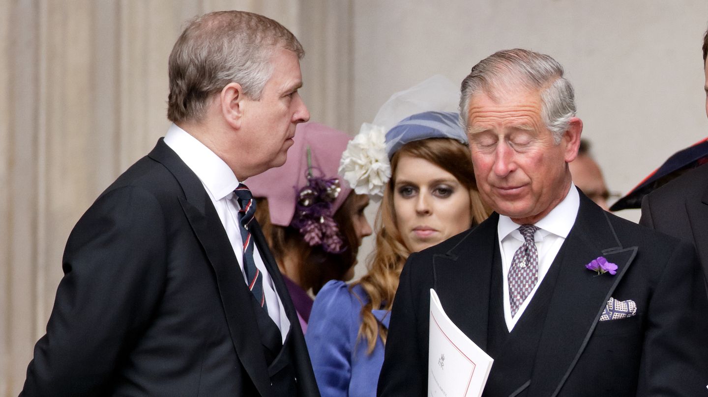 Prinz Andrew + König Charles: Brachte ihre Fehde die York-Schwestern in ...