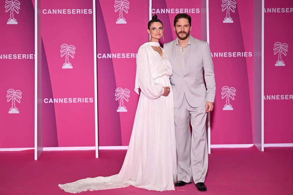 Daniel Brühl: "Die Familie wächst!" Schauspielstar wird erneut Vater ...