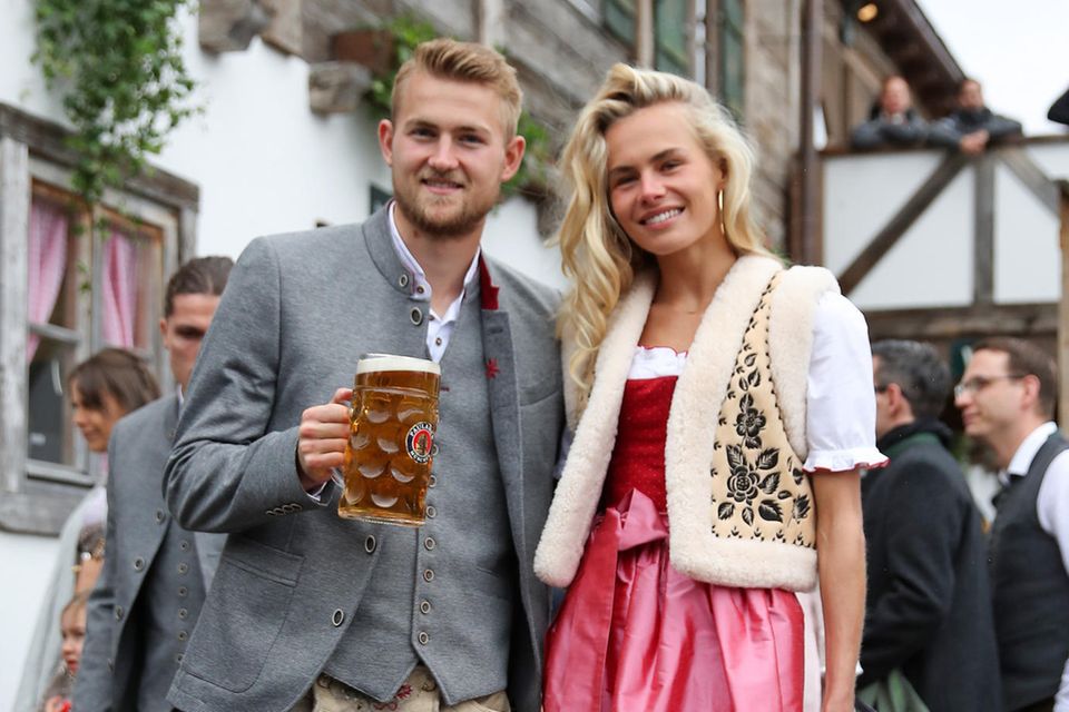Matthijs de Ligt: FC-Bayern-Star hat seine Freundin geheiratet | GALA.de