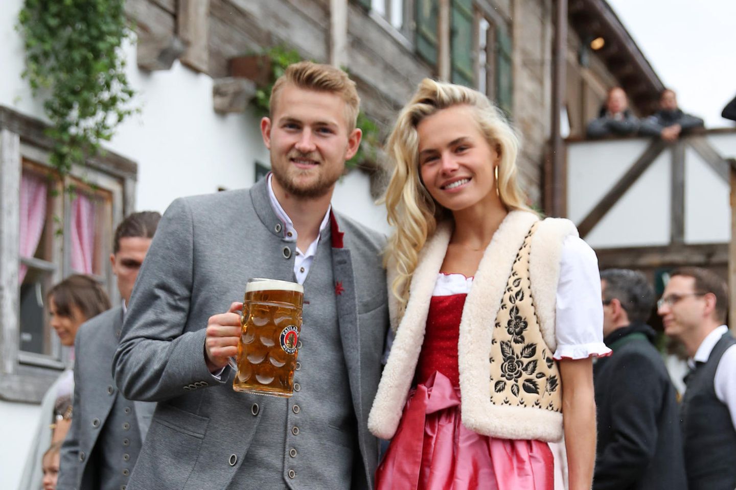 Matthijs de Ligt + Annekee Molenaar: Alle Details zum Brautlook | GALA.de