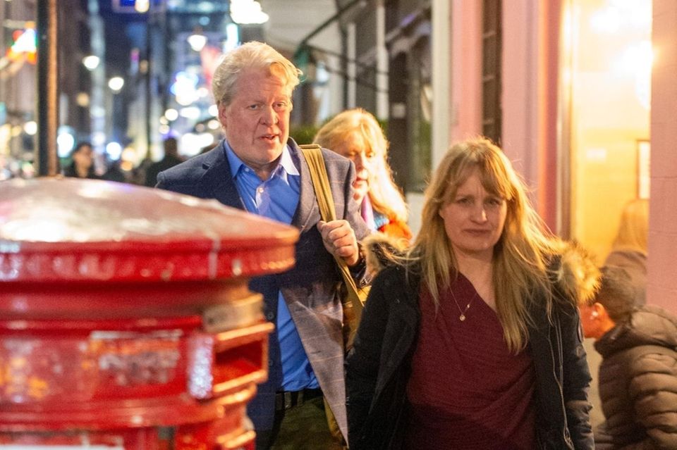 Charles Spencers Noch-Ehefrau Karen teilt nach der Trennung emotionale ...