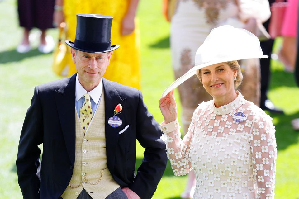 Herzogin Sophie + Prinz Edward: So innig zeigen sie sich selten | GALA.de