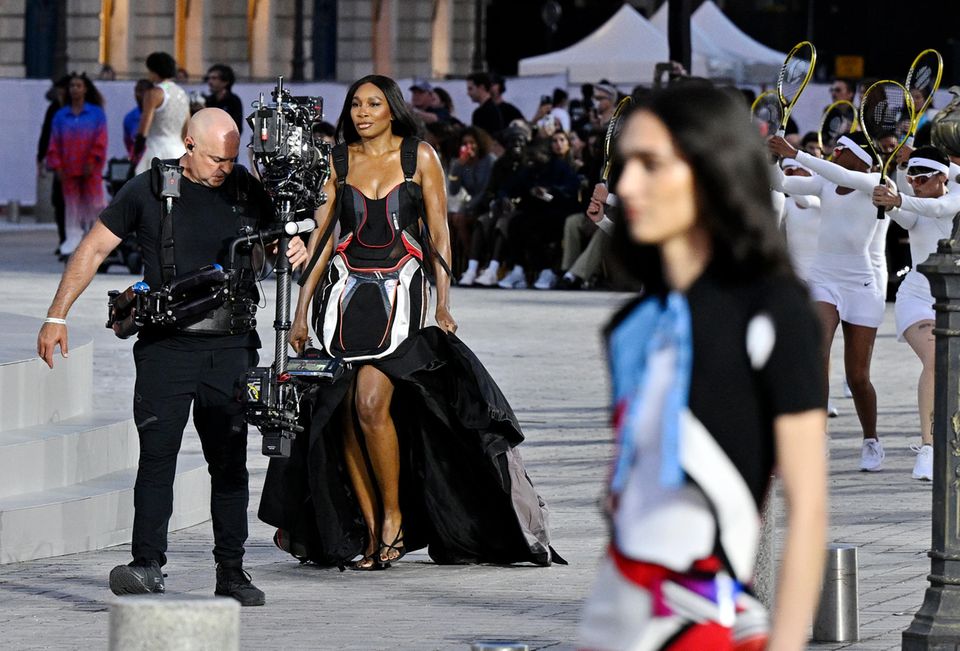 Katy Perry + Co.: Die Stars und Styles des "Vogue World"-Events in ...