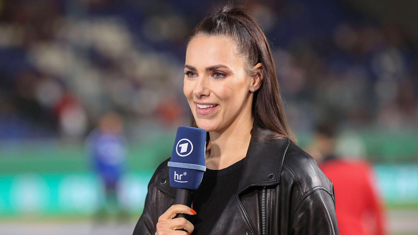 Esther Sedlaczek: Sport im Leben ihrer Kinder ist ihr "wichtig" | GALA.de