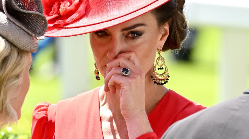 Princess of Wales: Diesen schweren Gang müssen Kates Eltern übernehmen ...