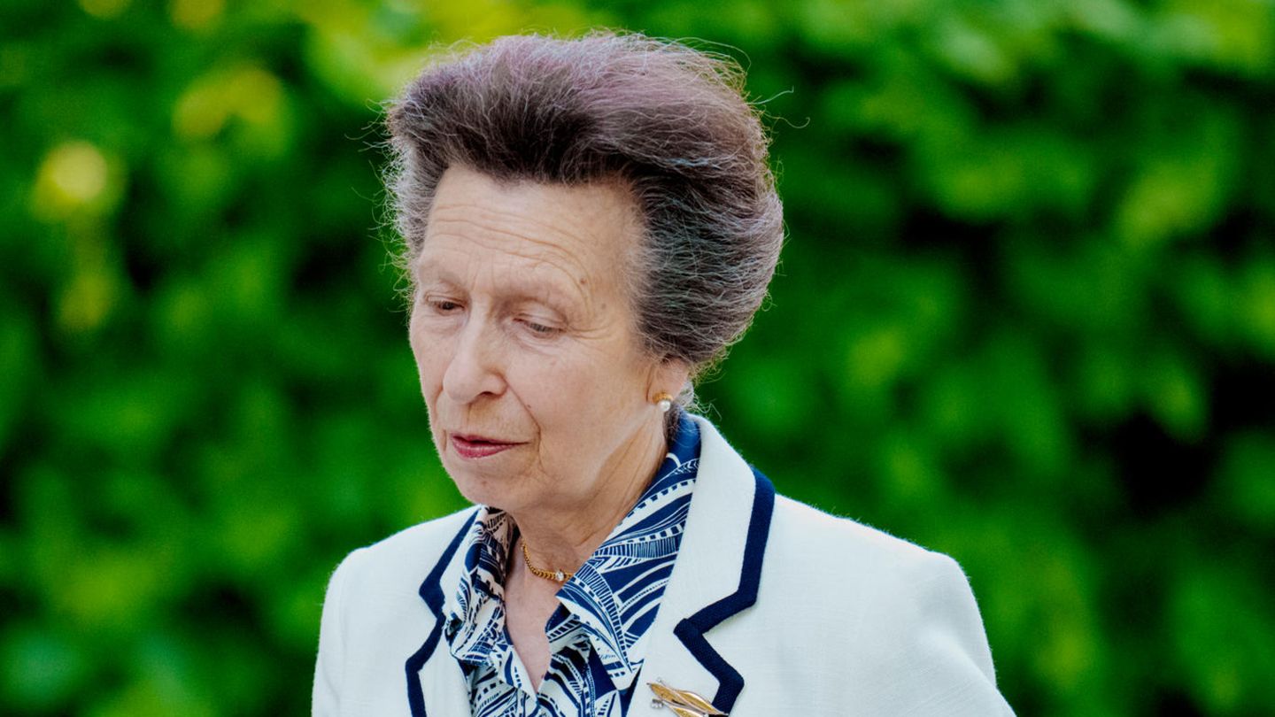 Prinzessin Anne: "Lässt sich von nichts aus der Ruhe bringen!" | GALA.de