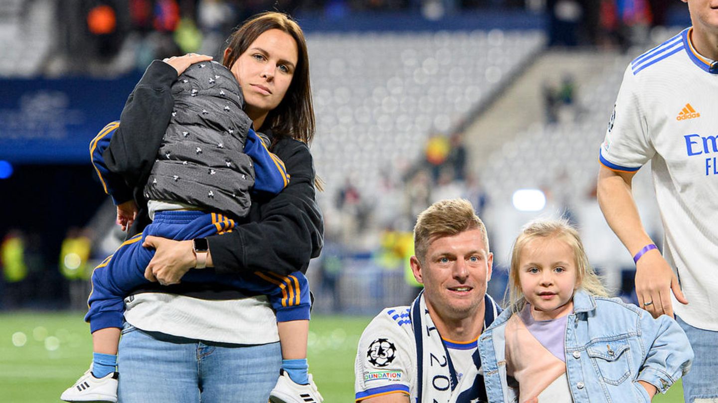 EM-Star Toni Kroos: Private Familieneinblicke lassen aufhorchen | GALA.de
