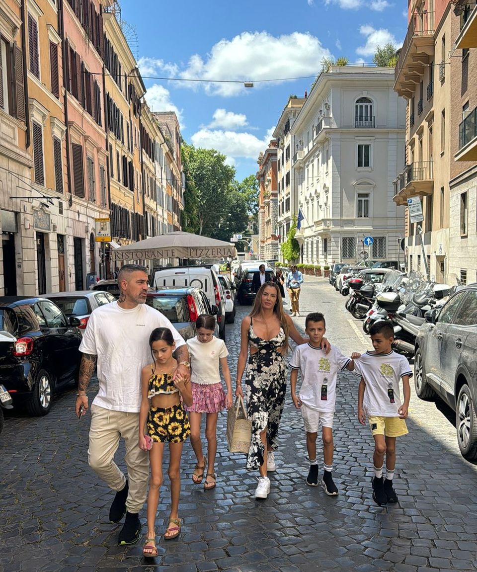 Urlaubsgrüße der Stars: Diese Bilder machen neidisch | GALA.de