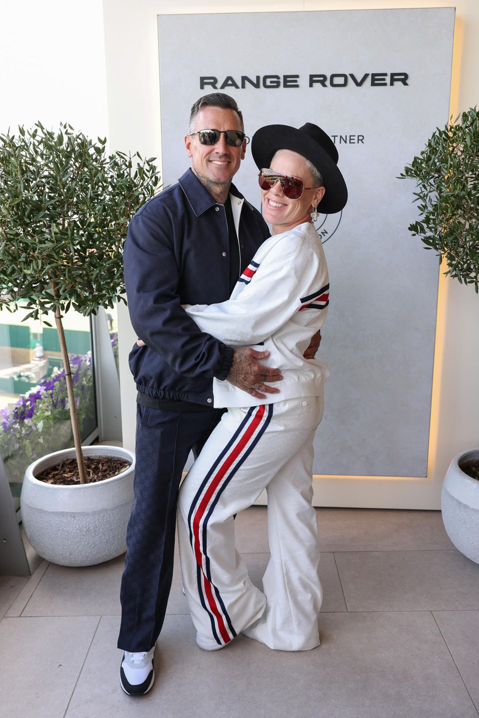 Cooles Duo: Carey Hart beim Shopping mit Tochter Willow gesichtet | GALA.de