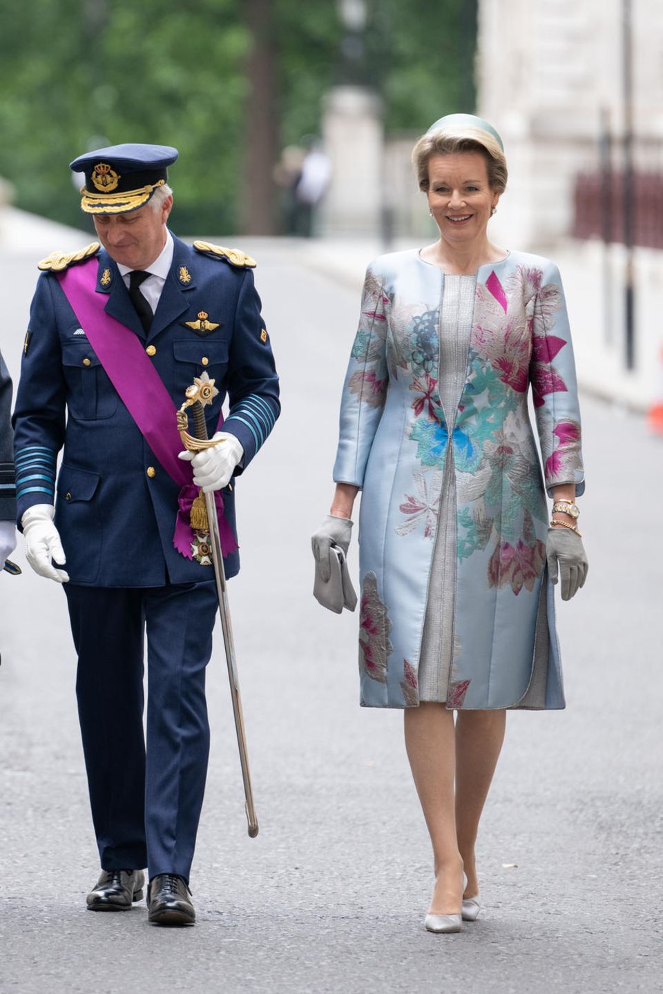 Königin Mathilde: So interessant kombiniert sie zwei Power-Farben | GALA.de