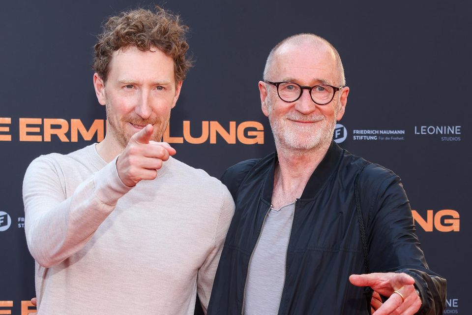 Louis Klamroth und Peter Lohmeyer: Gemeinsamer Red-Carpet-Auftritt ...