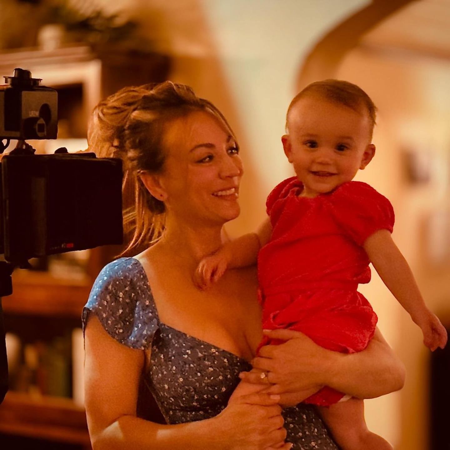 Kaley Cuoco Maxime 2024 Role Play (2024)