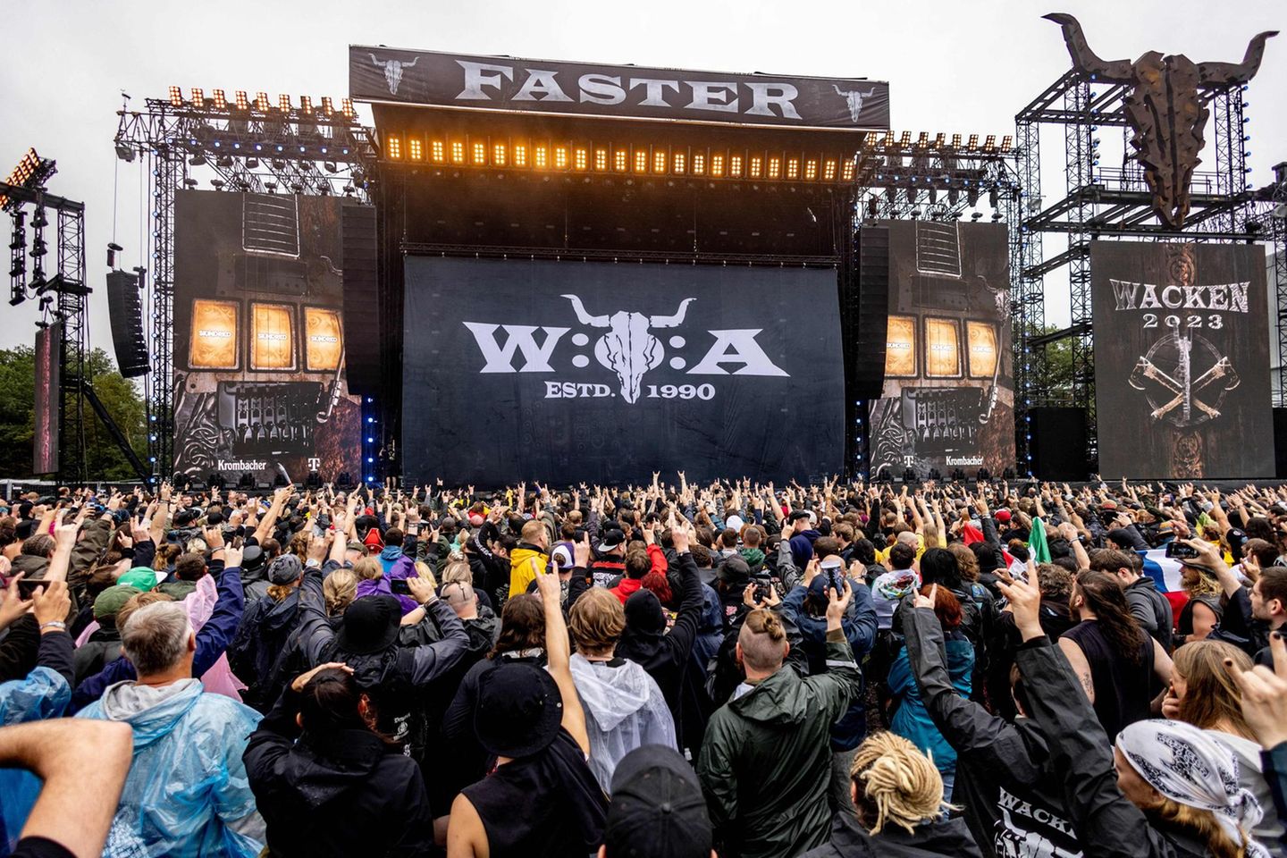 Wacken Open Air: Erste Festival-Bilanz und Details für 2025 | GALA.de