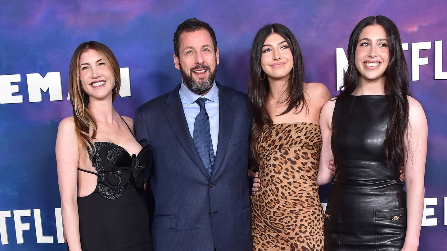 Adam Sandler Familie Meet The Sandlers: Jewish Actor And Family Are As