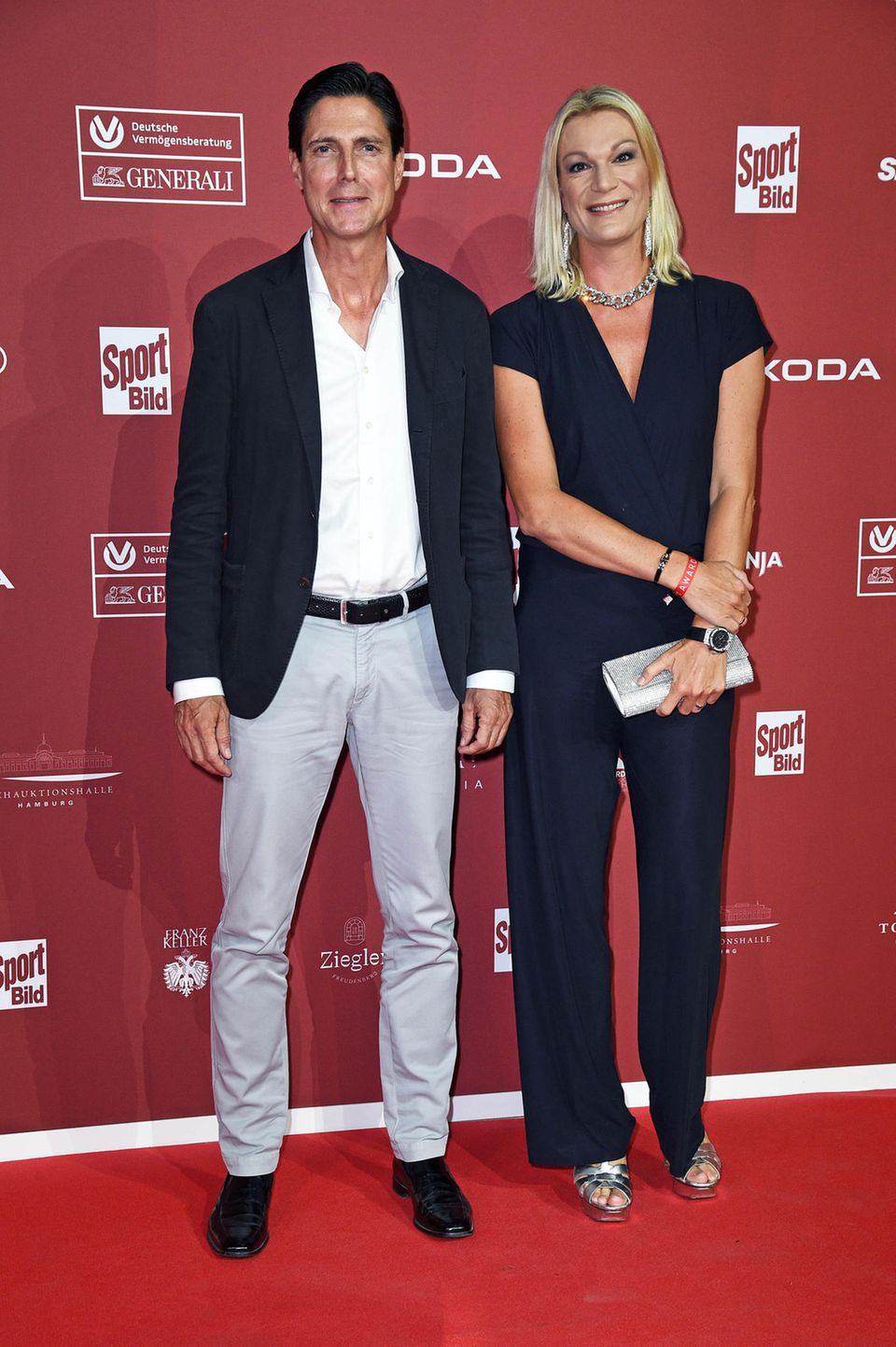 Maria Höfl-Riesch + Marcus: Ernste Mienen? Erster Auftritt nach ...