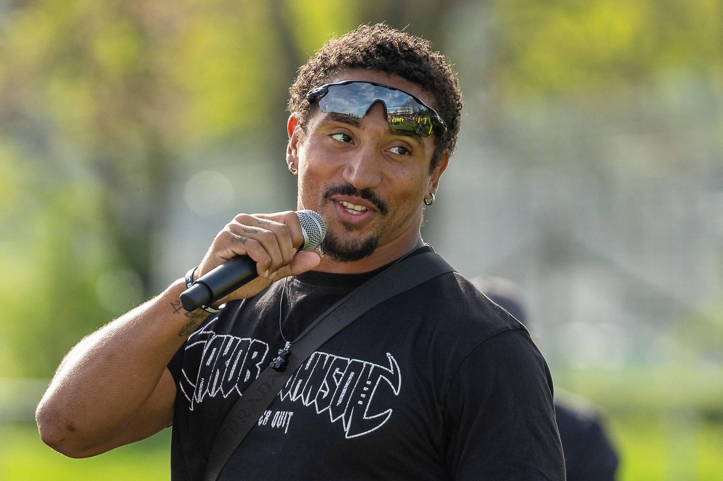 Jakob Johnson: Deutscher NFL-Profi wird erstmals Vater | GALA.de