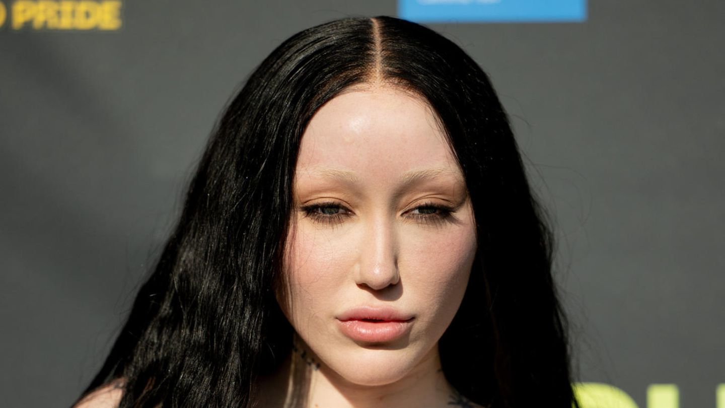 Noah Cyrus 2024 Haar