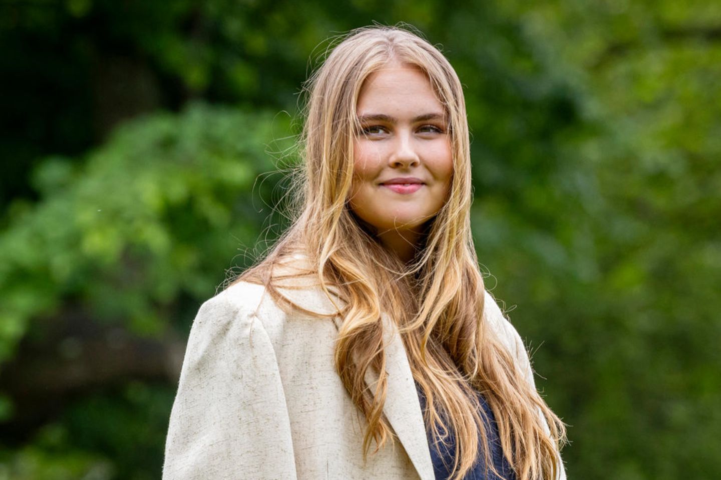 Prinzessin Amalia : Auch mit ihrem neuen Power-Look bringt Amalia alle ...