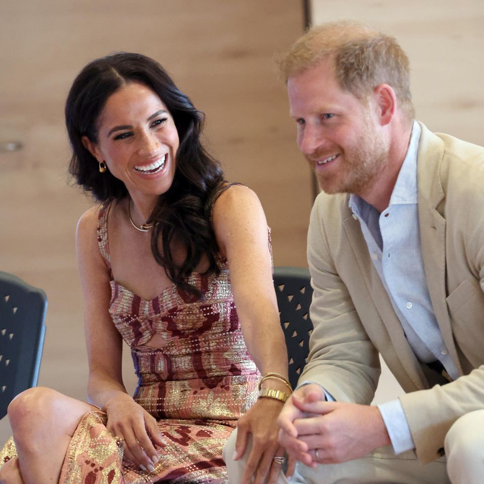 Prinz Harry + Herzogin Meghan sind "außer sich vor Wut" | GALA.de