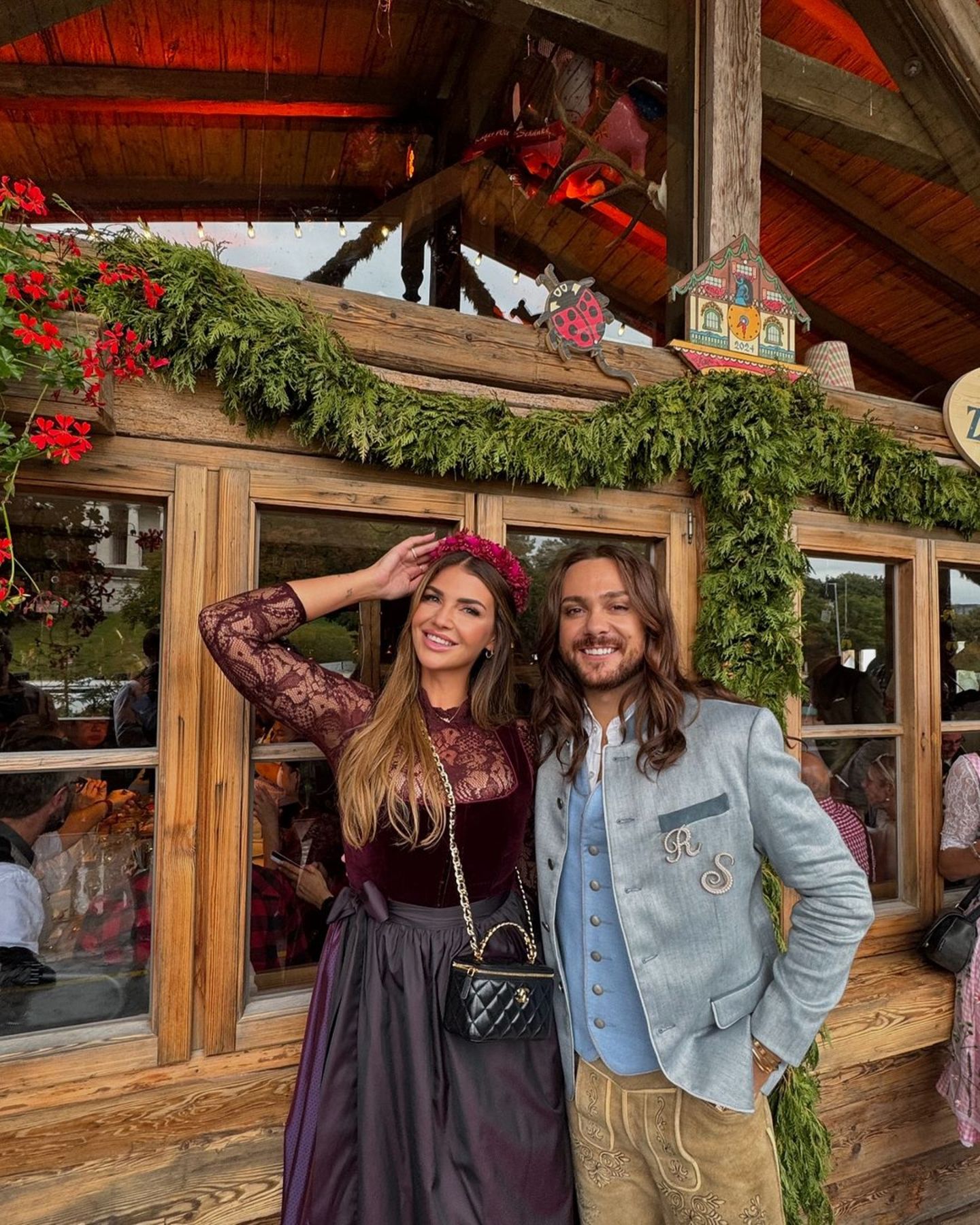Oktoberfest 2024: Das waren die coolsten Looks von der Wiesn mit Simone ...