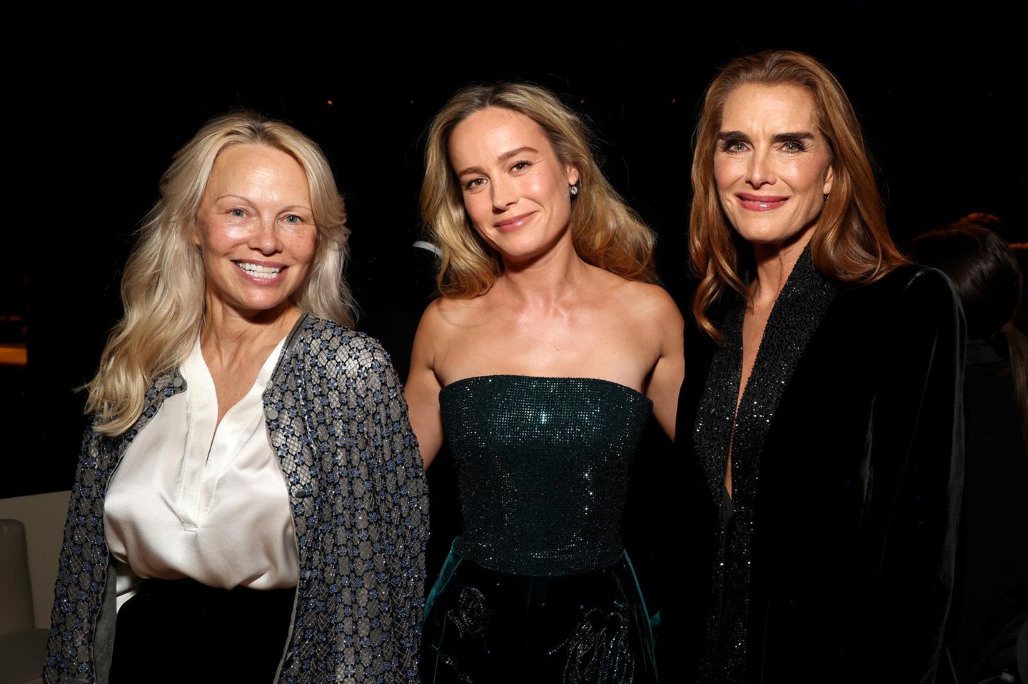 Giorgio Armani in New York: Die Stars und Styles der Fashion-Show und ...