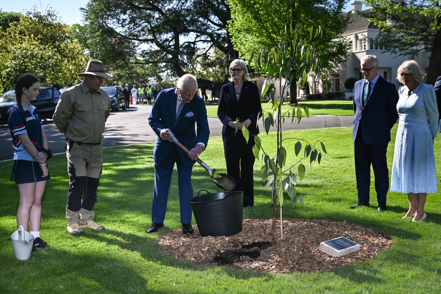 König Charles + Königin Camilla: Die besten Bilder ihrer Australien ...
