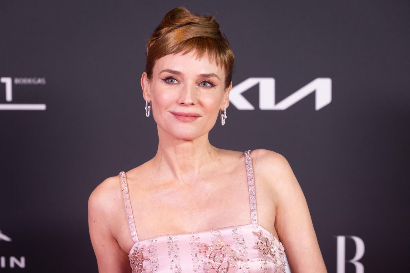 Diane Kruger: Sie begeistert mit modernem "Breakfast at Tiffany"-Look ...