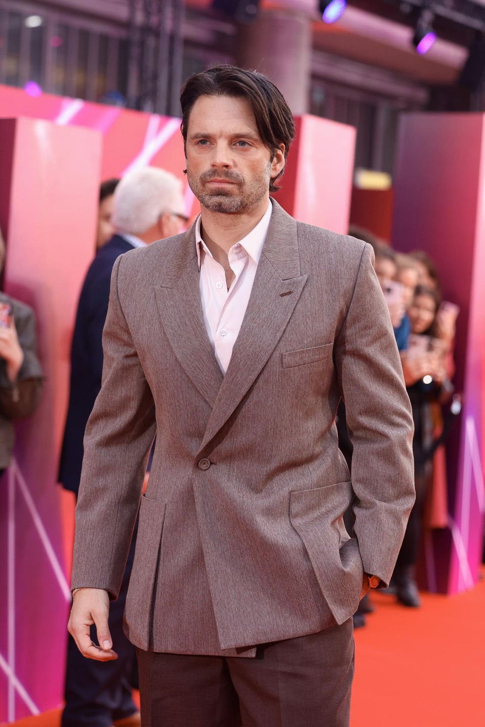 Sebastian Stan En Gang I Eventyrland Filme Mit Sebastian Stan