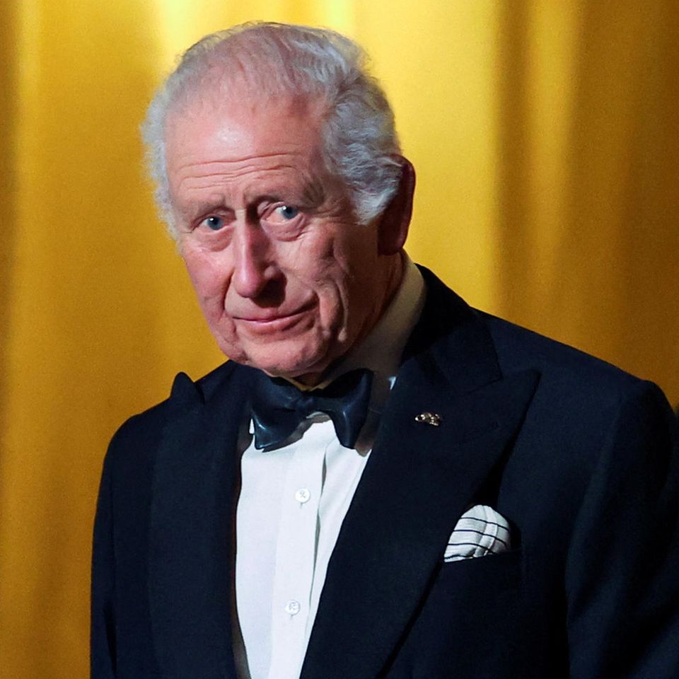 König Charles III.: Erste Proben für die Krönung in London | GALA.de