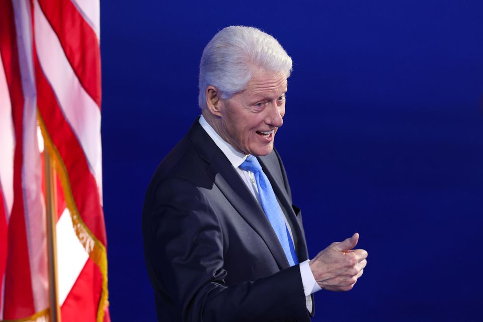 Bill Clinton: "Sie ist nicht wie viele"! Er schwärmt von Taylor Swift ...