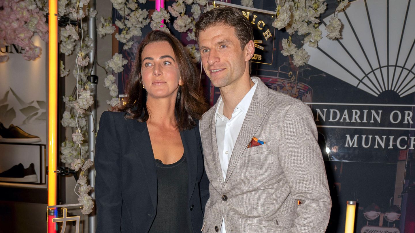 Lisa + Thomas Müller: Das ist der Grund für Instagram-Löschaktion | GALA.de