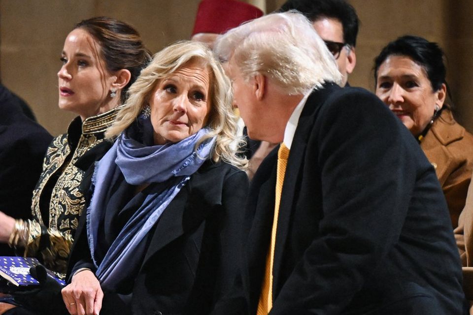 Donald Trump: Mit Jill-Biden-Foto wirbt er für Parfüm | GALA.de